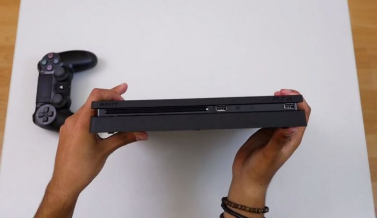 Video: Unboxing de la nueva PS4 Slim (filtración) - Social Geek